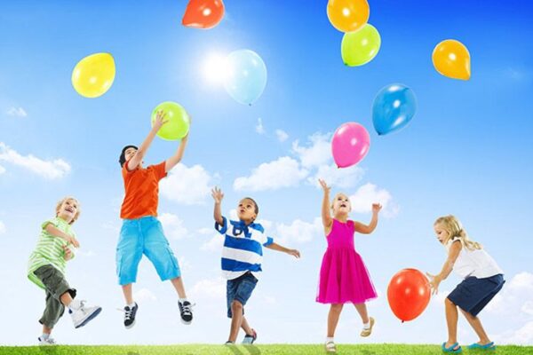 Mega List of Balloon Activities for Kids (With Photos and Examples)